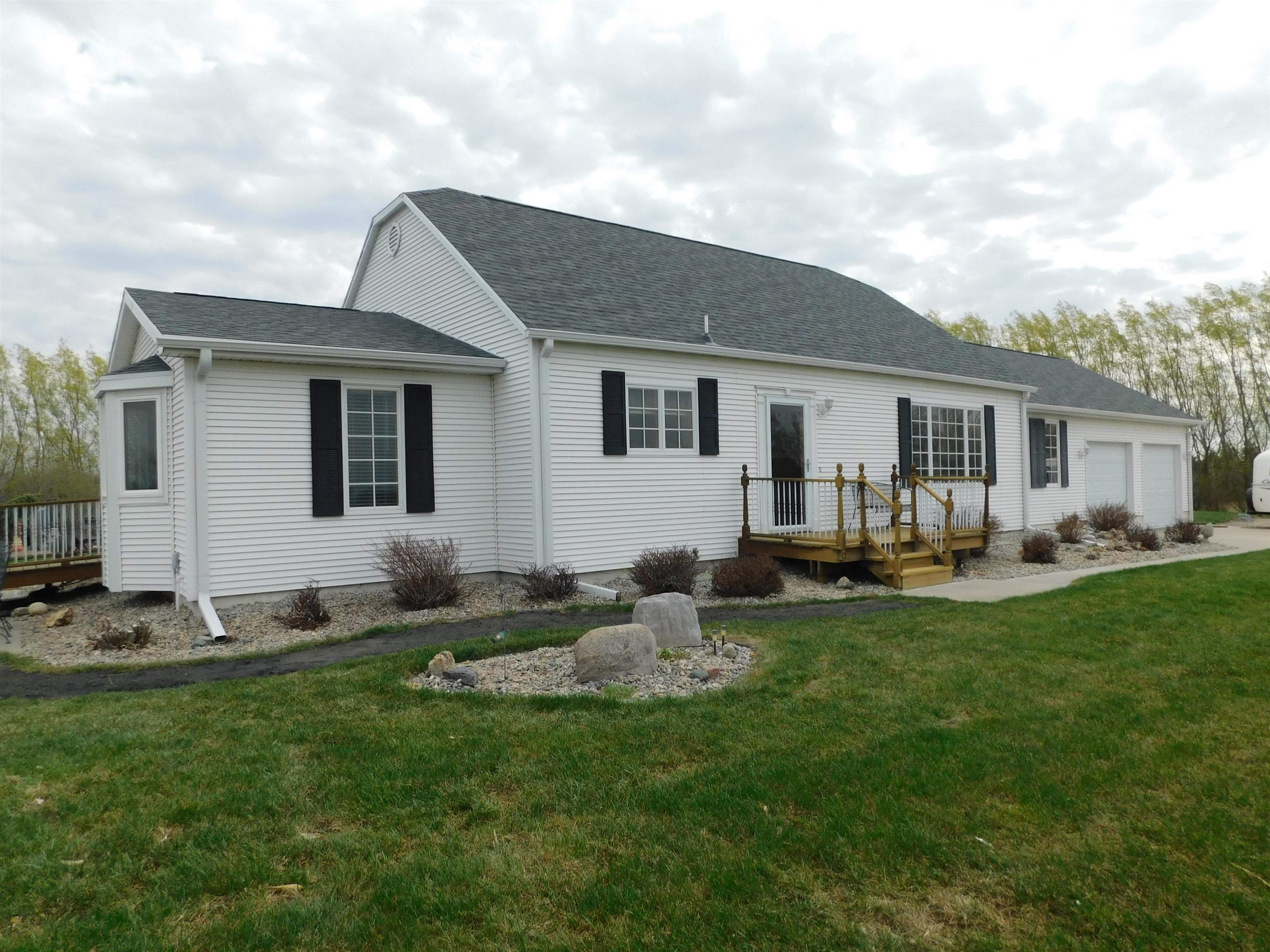 Capstone Realty – Columbus, Nebraska real estate listings