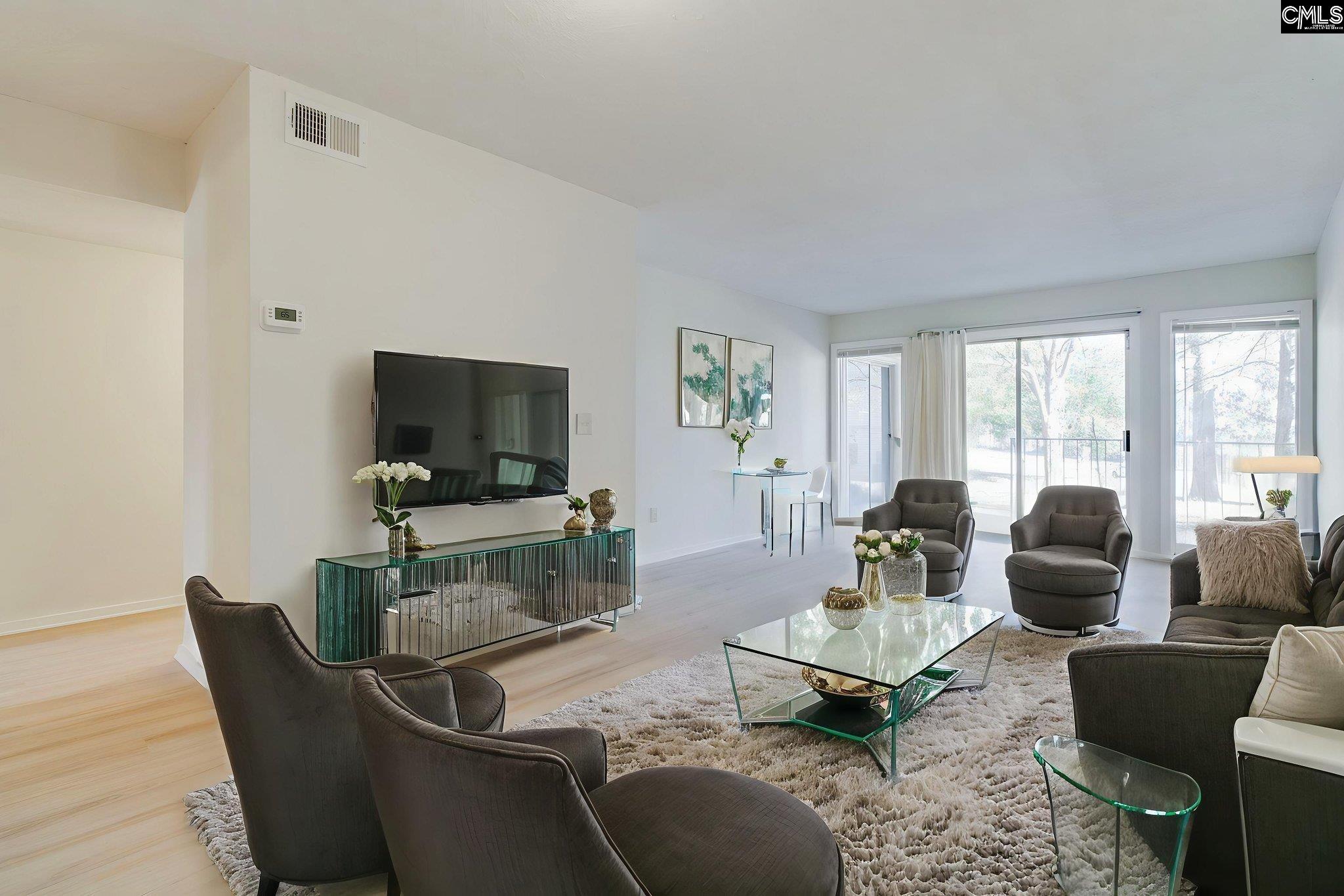 Columbia SC Real Estate - 1208 Bush River Road Columbia SC 29210 MLS ...