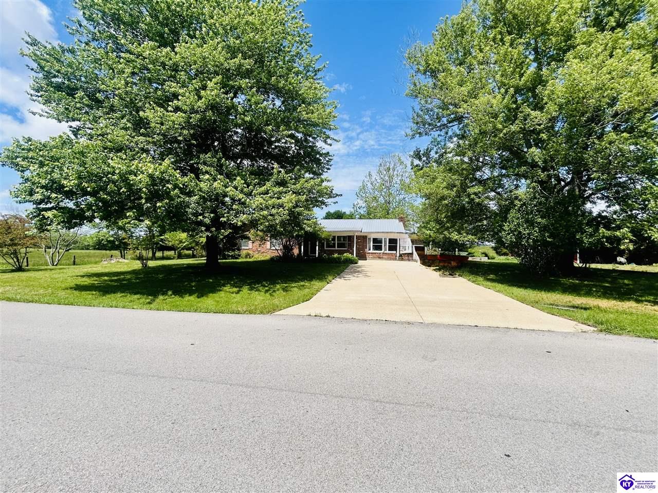 307 Howevalley Road Cecilia, KY 42724 | Platinum Plus Realty