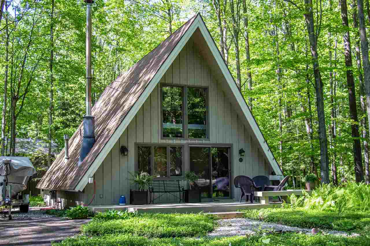 Graham Real Estate :: Northern Michigan Real Estate - Harbor Springs ...