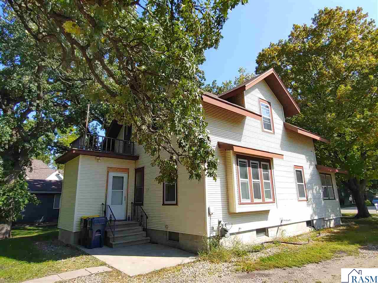 27 S Main Street, Minnesota Lake, MN 56068 | $107,000 | Single Family ...