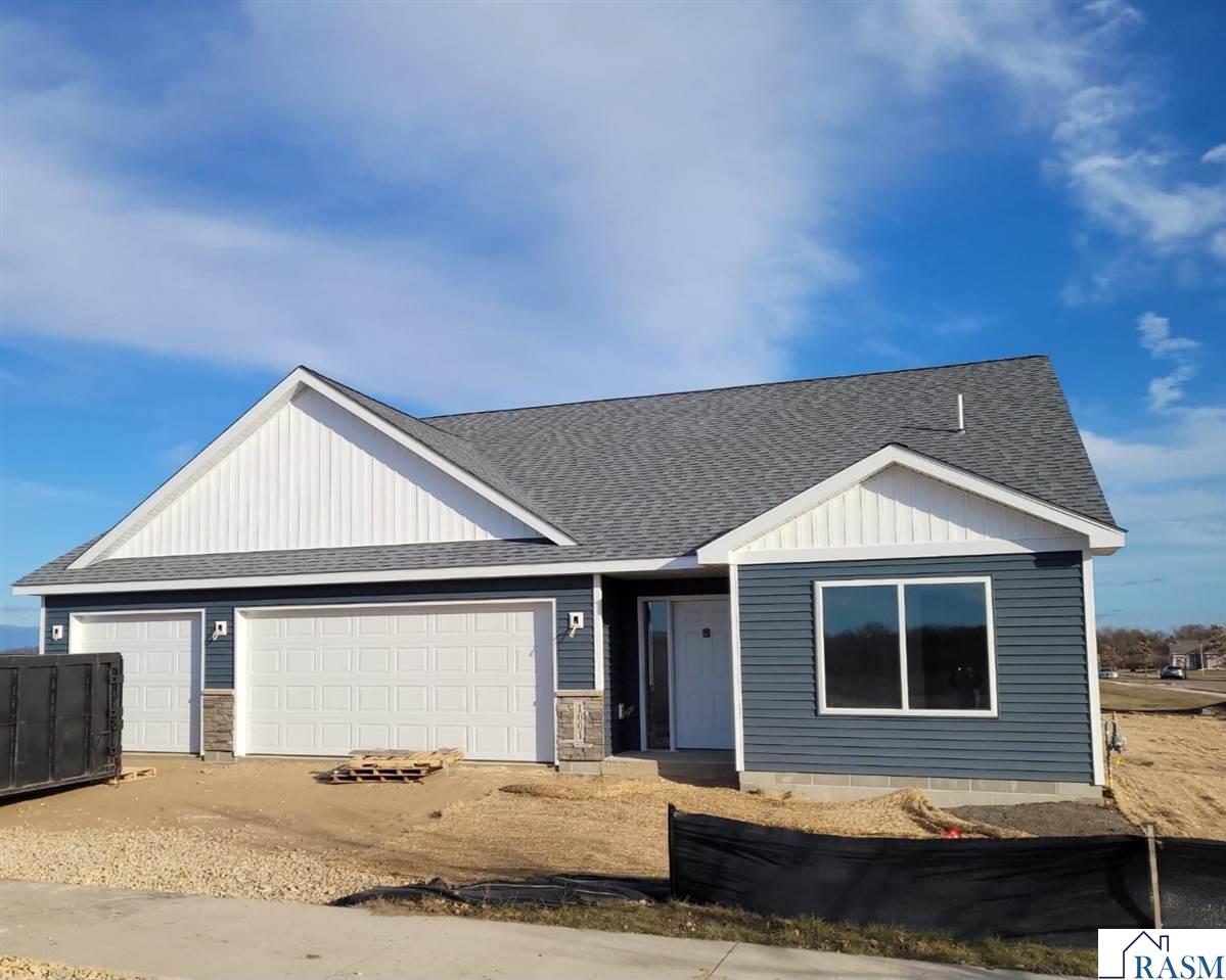 1001 Cook Street, St. Peter, MN 56082 | $339,900 | Single Family | Sold