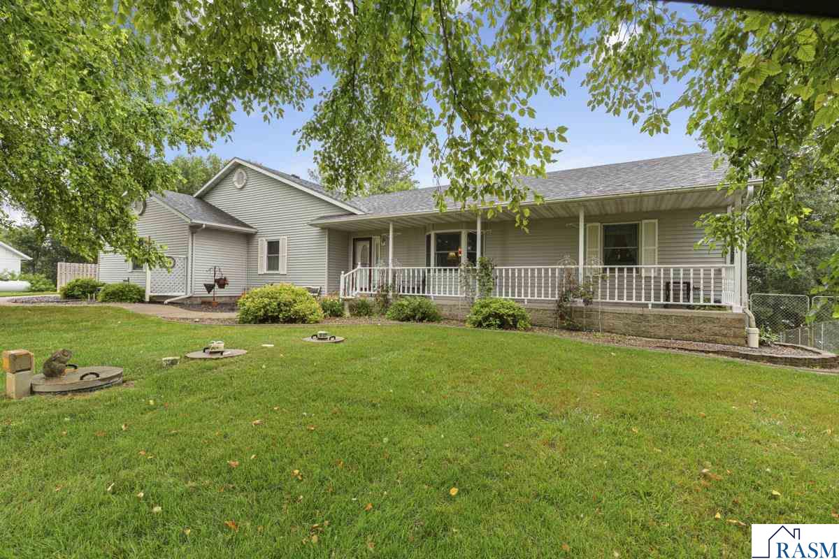 26019 Island Road, Cleveland, MN 56017 | $624,900 | Single Family | Active