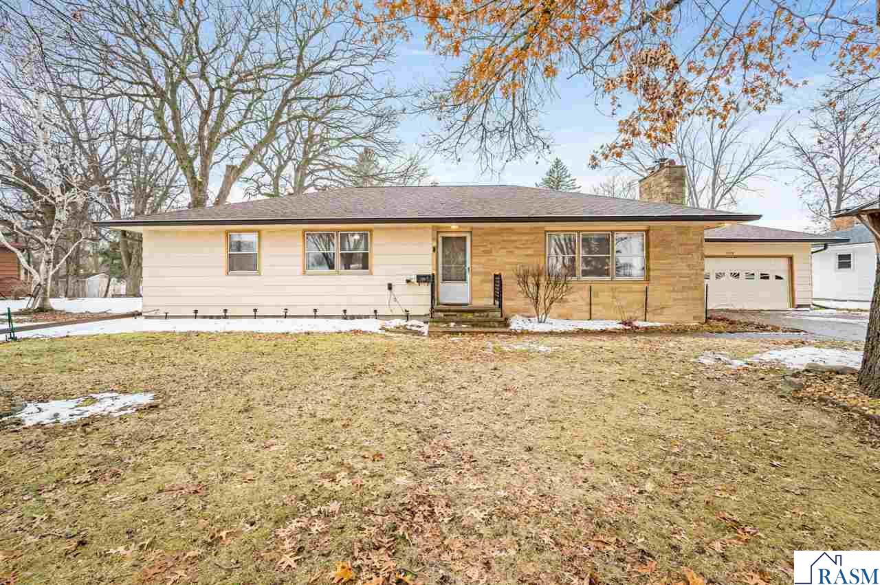 1228 S Ramsey Street, Blue Earth, MN 56013 | $189,900 | Single Family ...